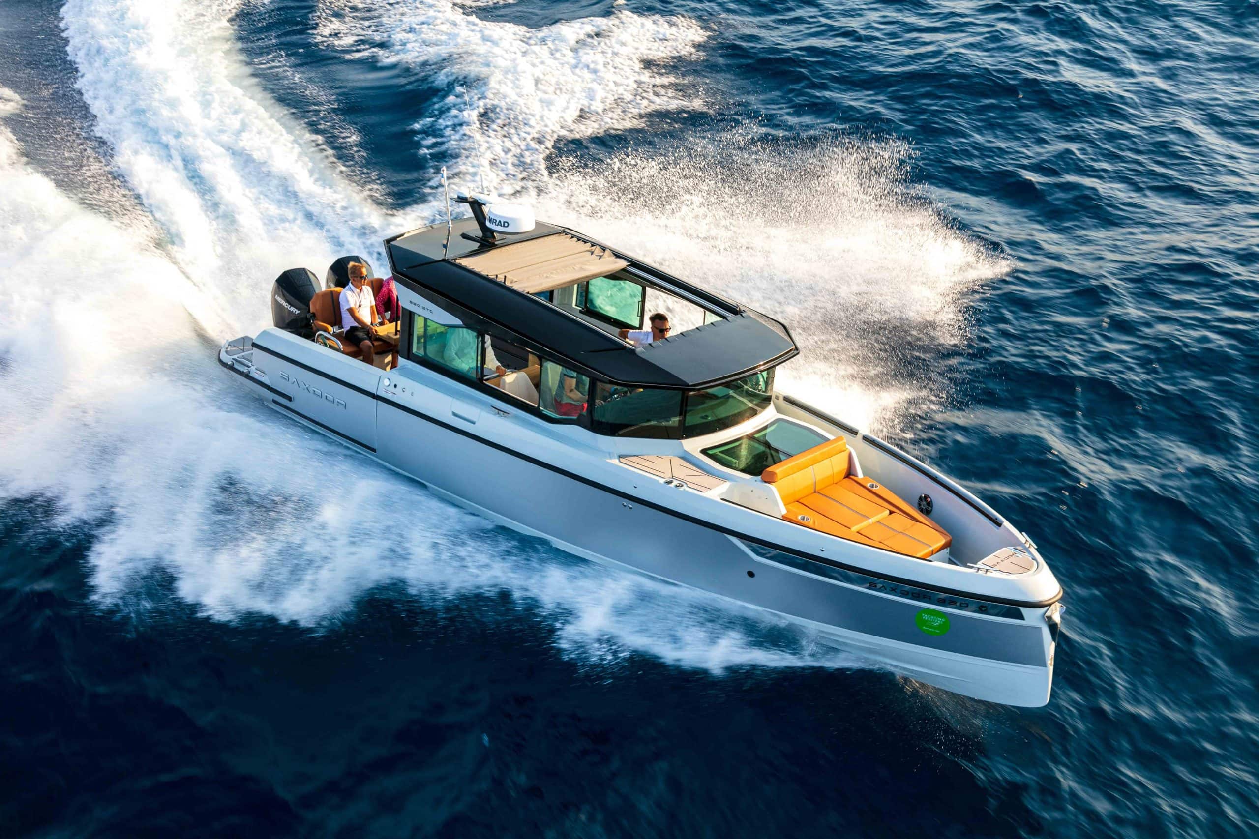 Saxdor 320 GTC - SwissClub Marine
